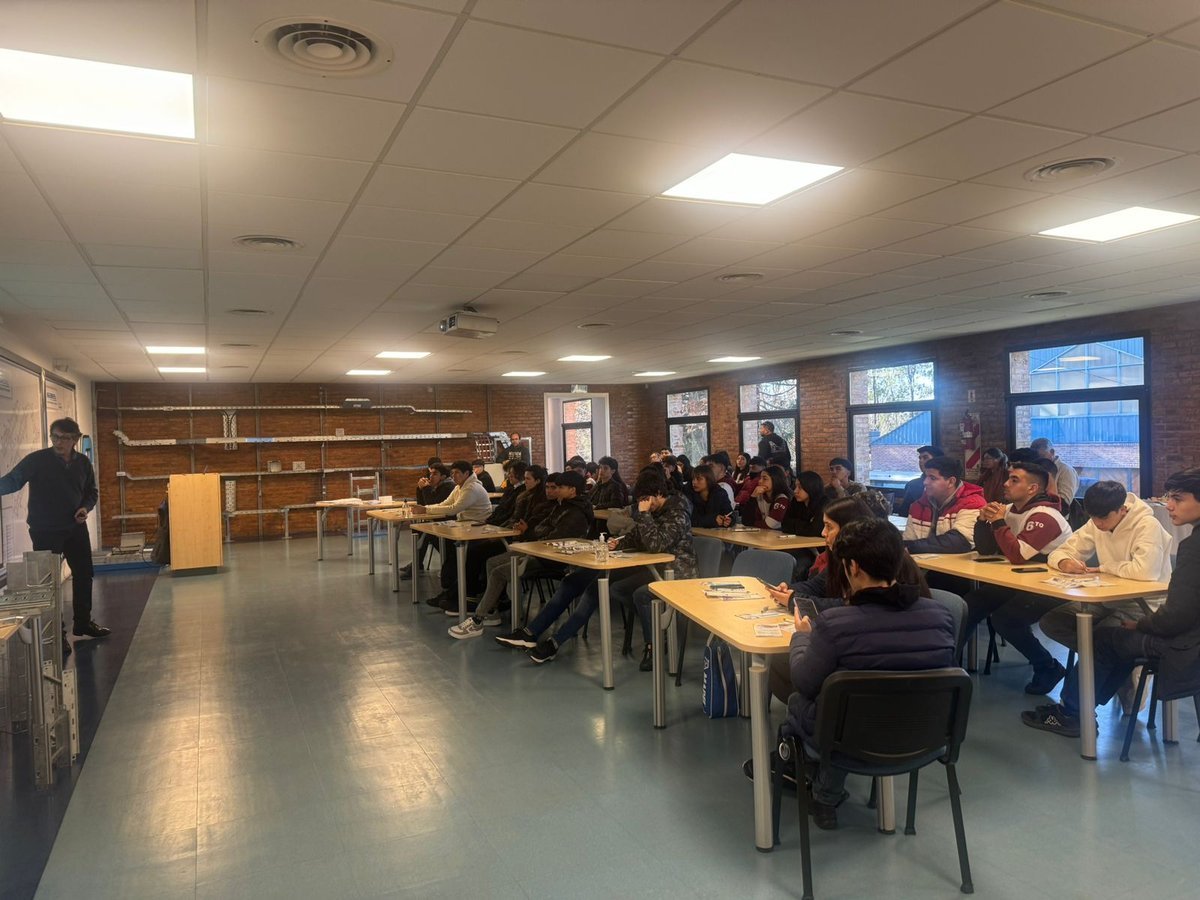Samet: capacitación sobre los Sistemas de Bandejas Portacables para ...